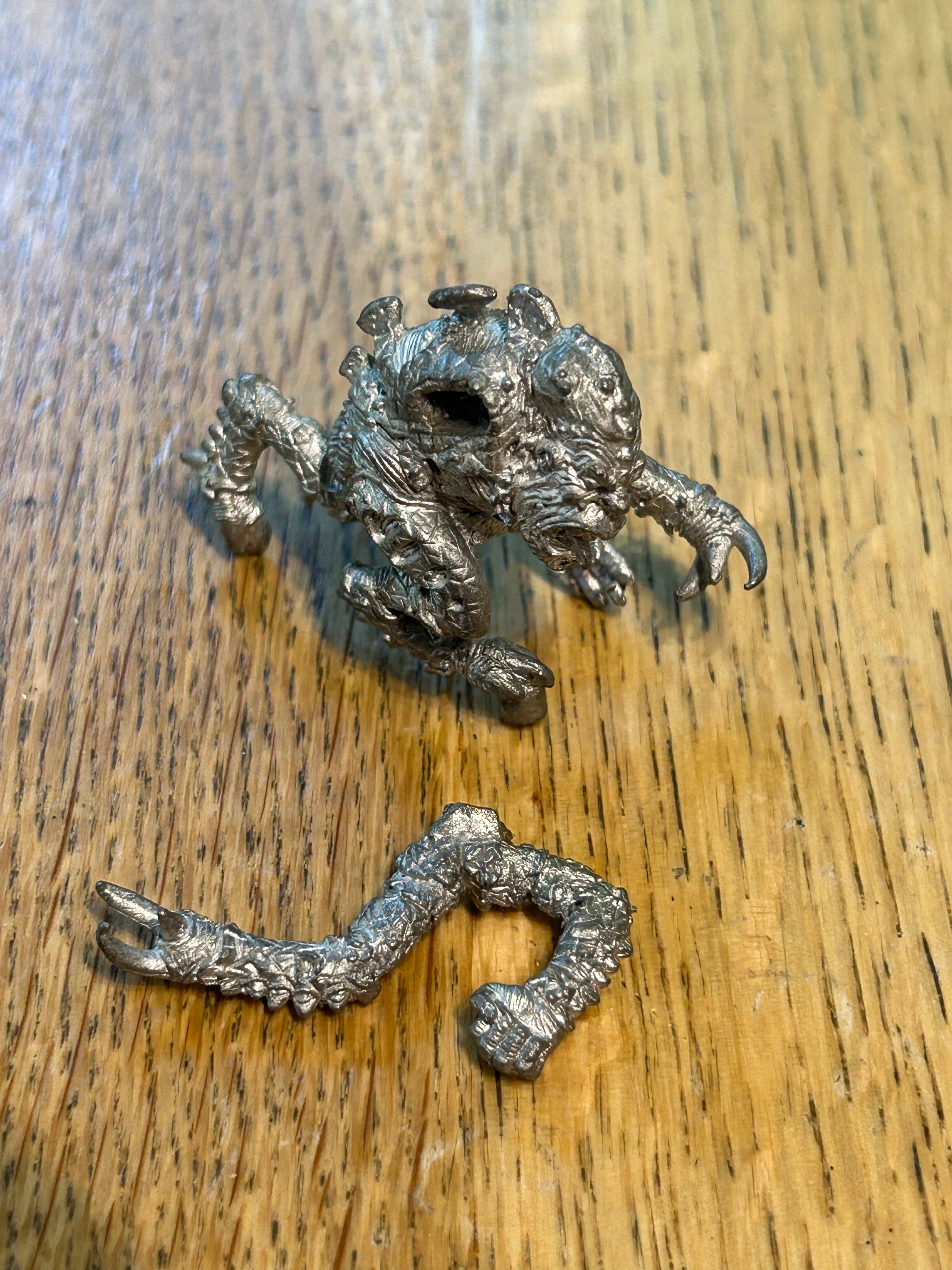 Warhammer 40k Rogue Trader Genestealer patriarch metal – The Demon’s ...