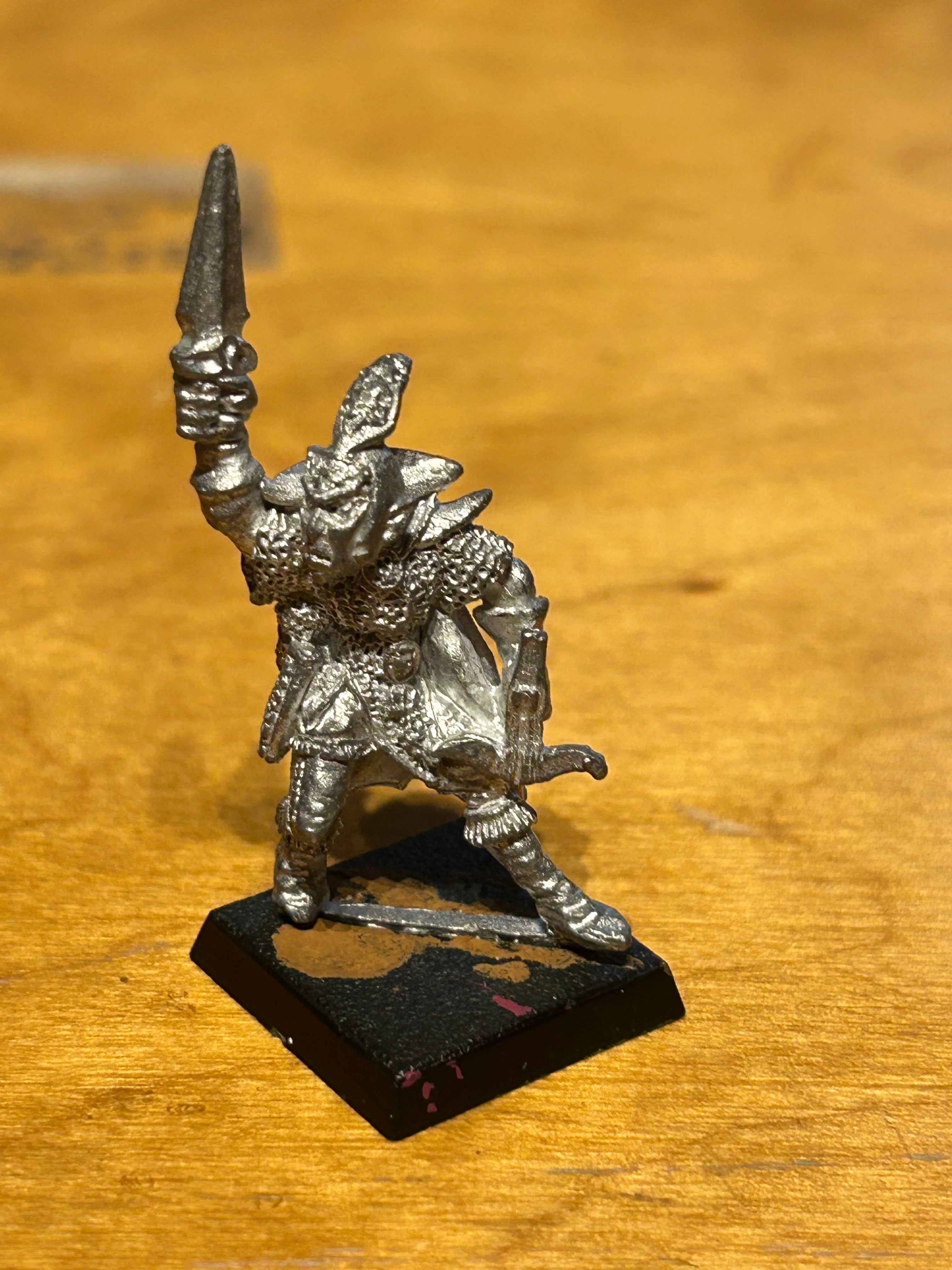 Citadel GW metal Warhammer AD&D ADD68 Drow Dark Elf with crossbow and ...