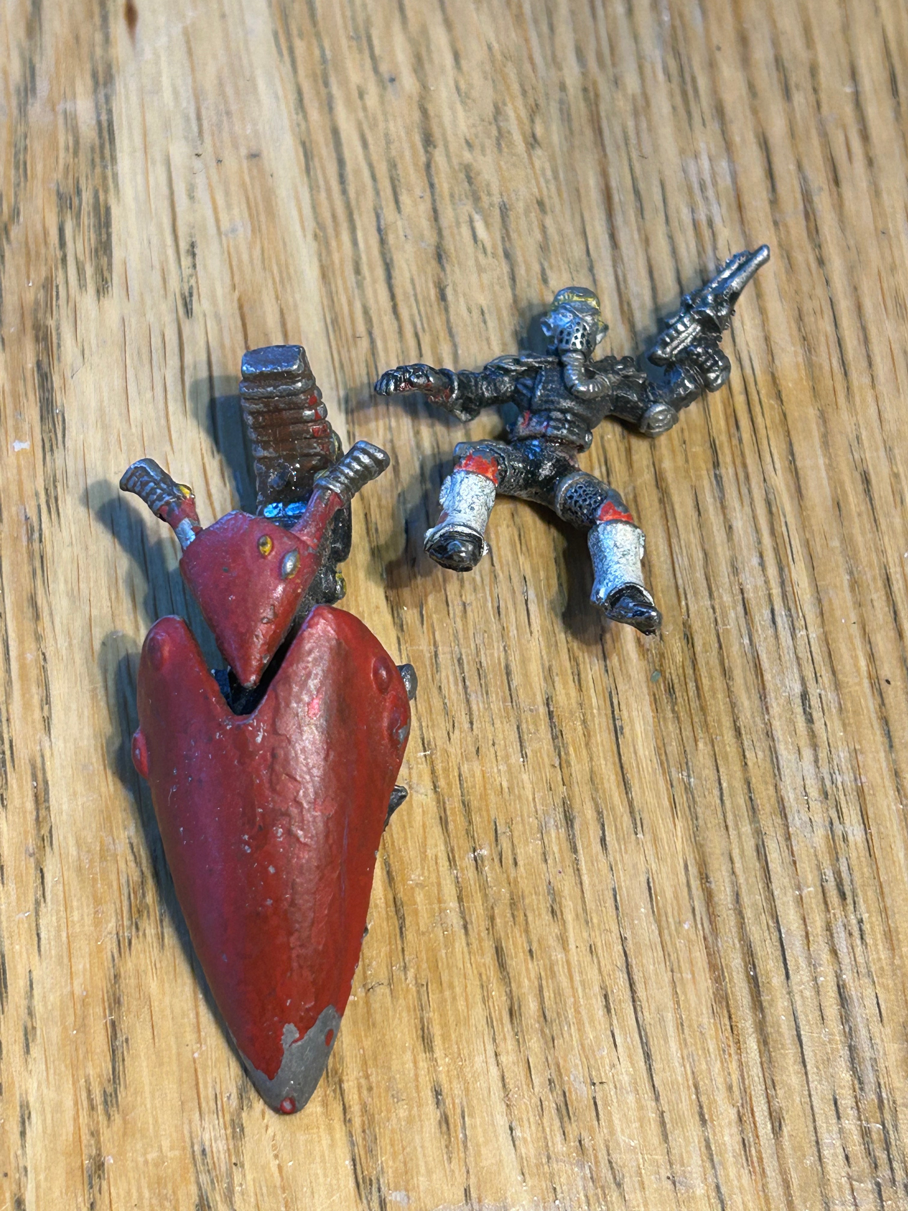 Rogue Trader Warhammer 40k Eldar Jet cycle with twin shuriken armament ...