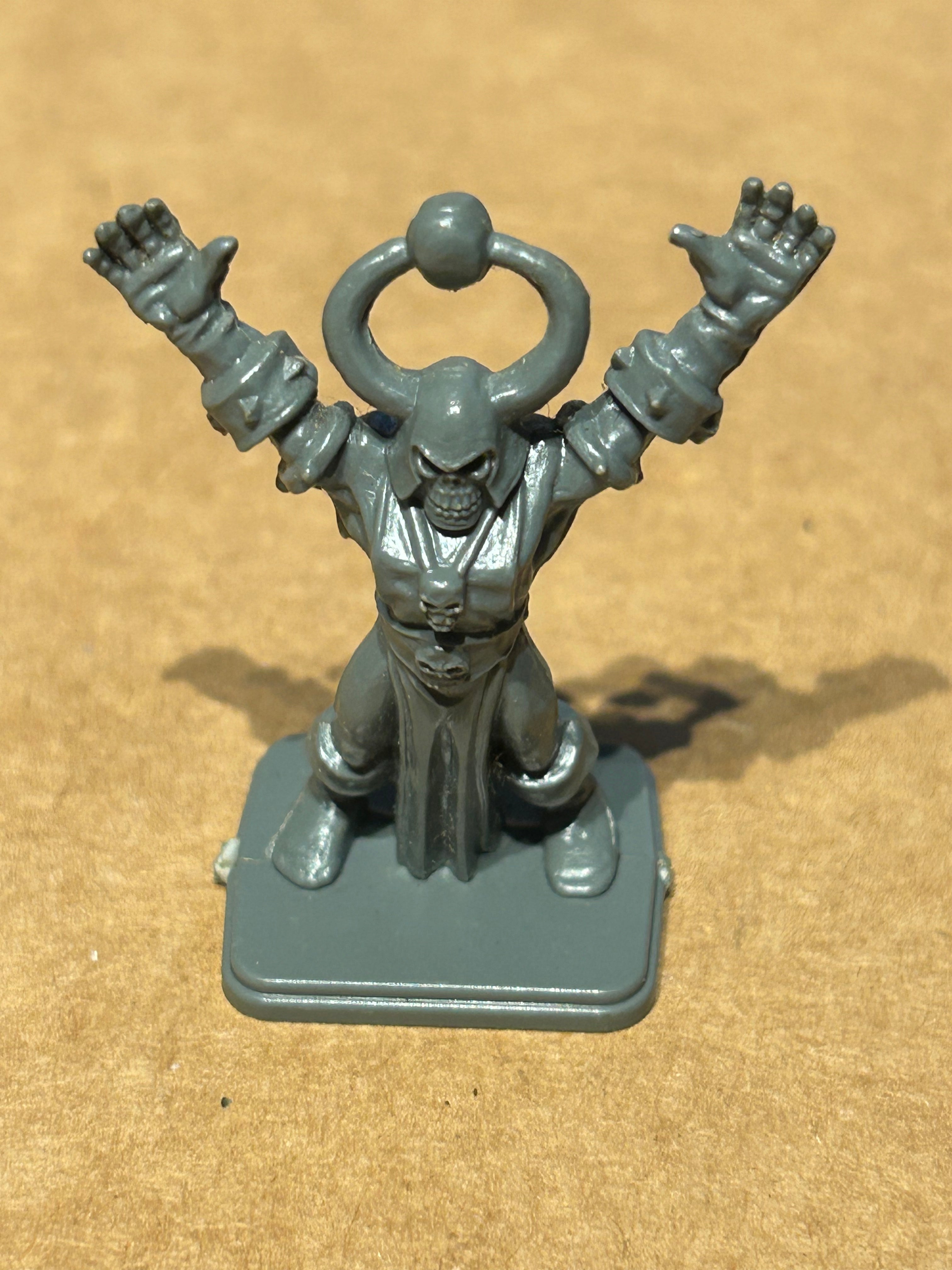 Heroquest Chaos Sorceror Evil Wizard Plastic warhammer fantasy undead ...
